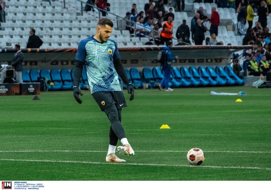 Η ΑΕΚ ανανέωσε με τον Θεοχάρη για έναν ακόμη χρόνο - 20/06 11:28 : aek365