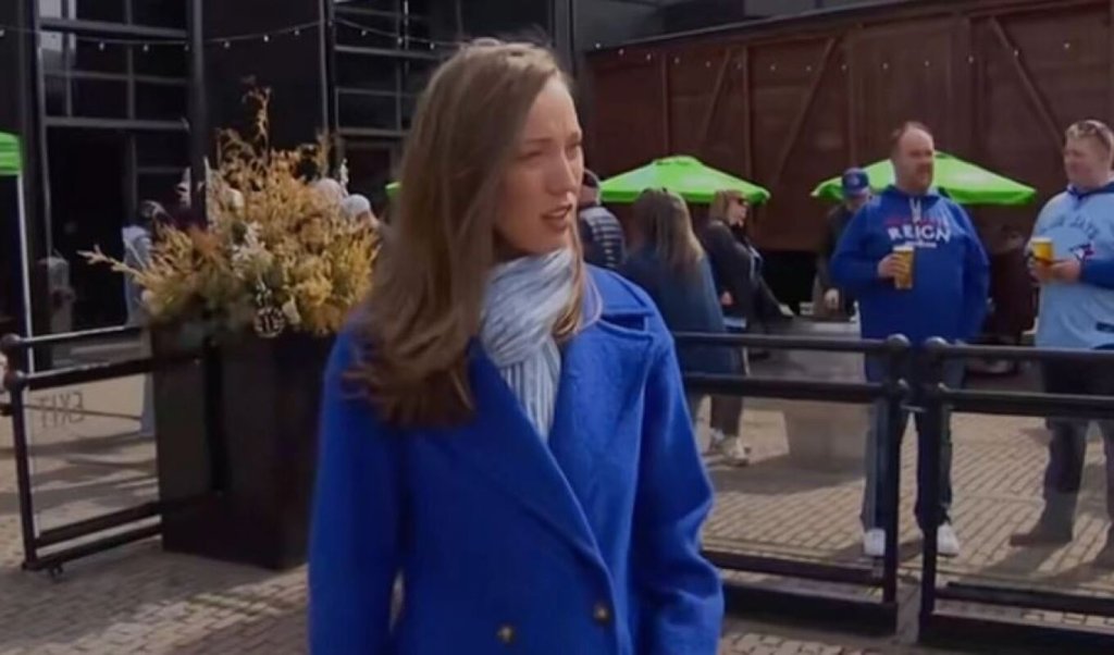 Ανήλικος έβρισε χυδαία Αμερικανίδα δημοσιογράφο (VIDEO) - 14/04 10:38 ...